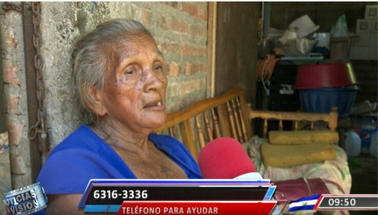 "Una caída me dañó mi columna vertebral": María