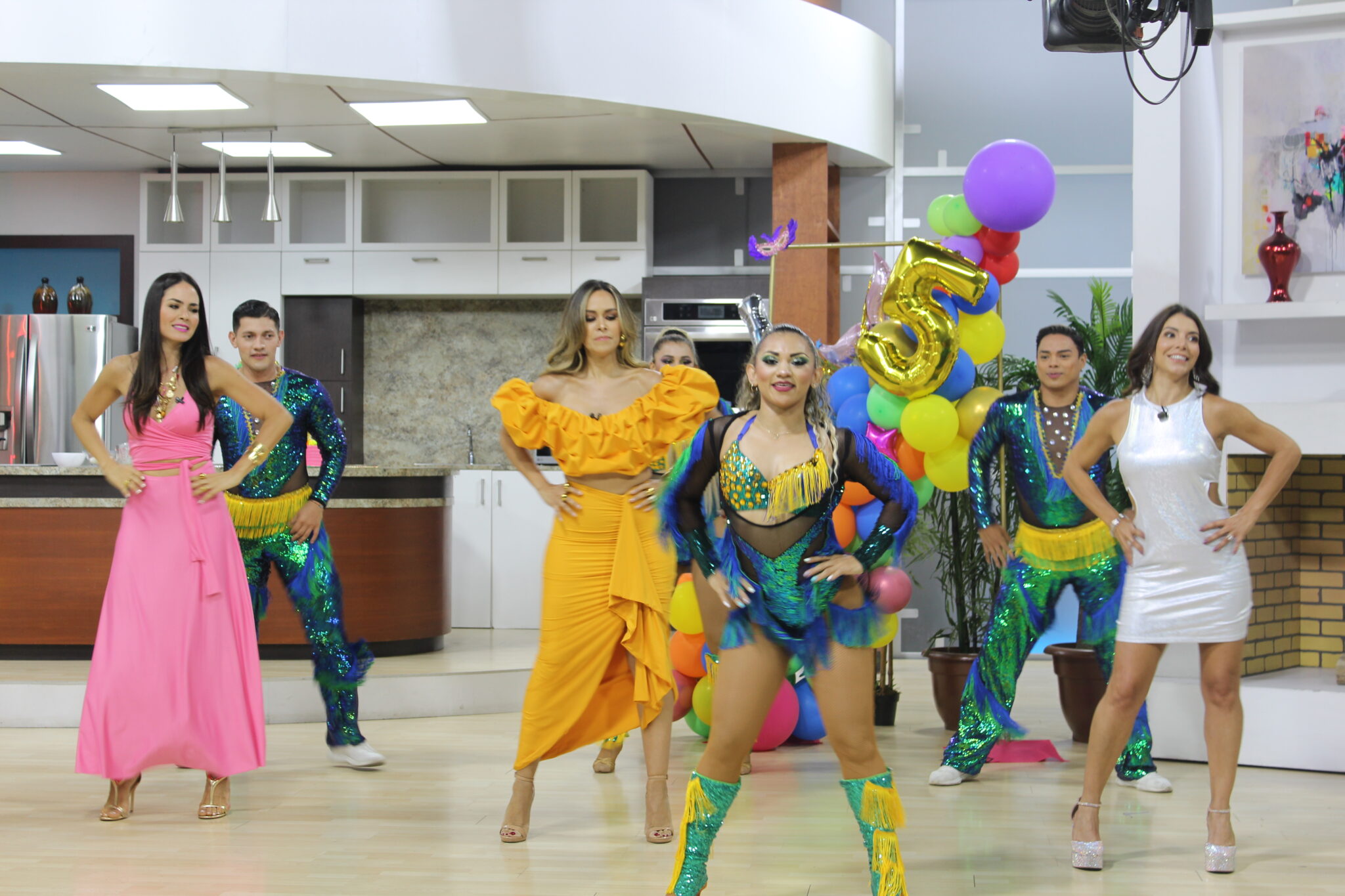 ¡Todo un carnaval! “Liberadas” celebra su aniversario #5