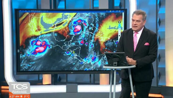 "John volvió a huracán y Helene podría ser categoría 3": Urbina