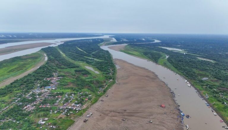 ¡En alerta! El río Amazonas se enfrenta a una intensa sequía