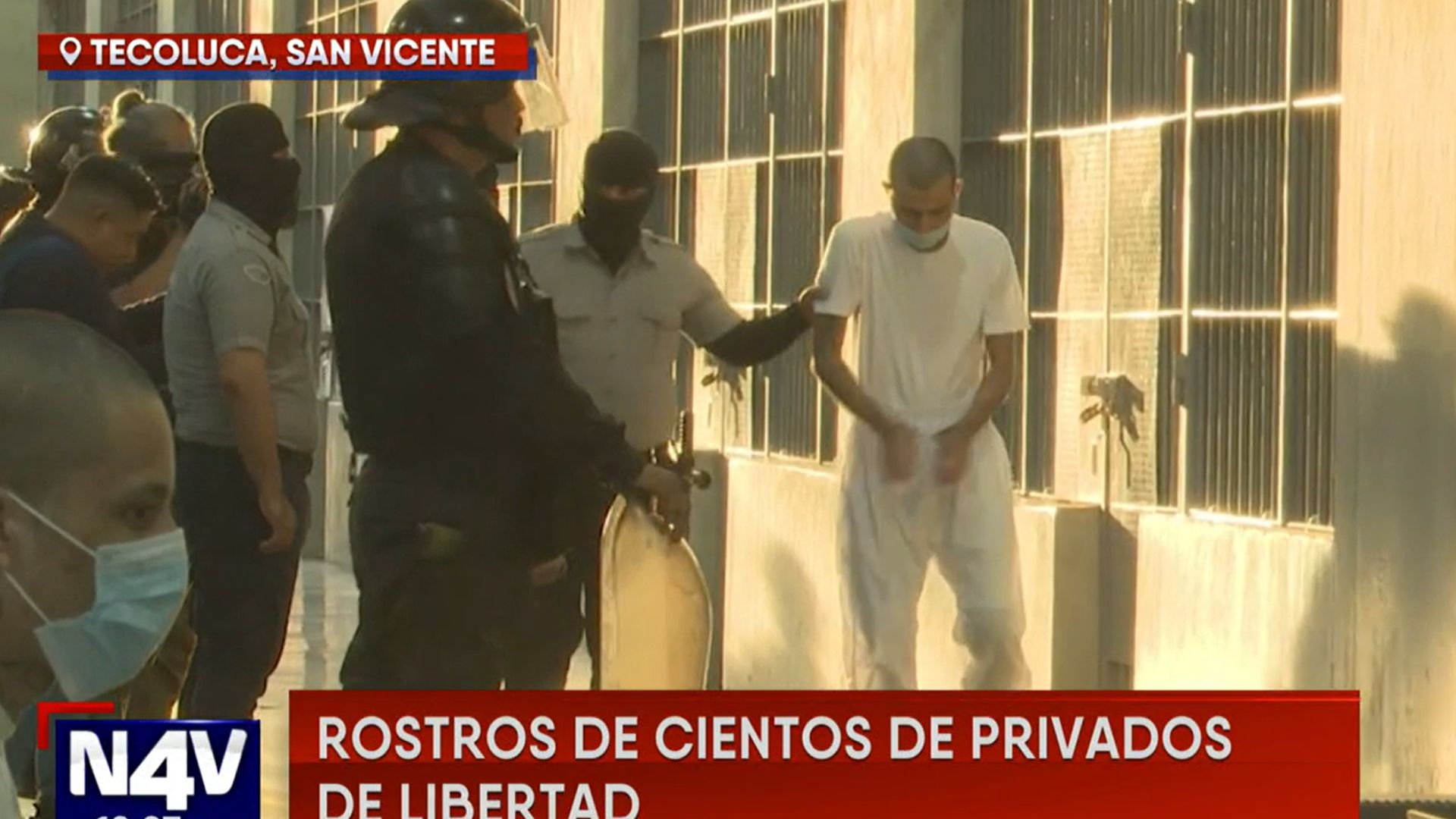 ¡Así es vivir una noche en el CECOT! | Parte I